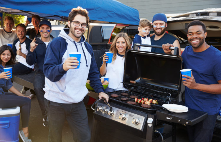 How to Throw the Perfect Tailgate (Hint - Lawn Games) | Triangle Lawn Games